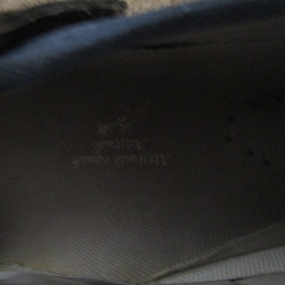 Toni Little | Shoes | Like New Toni Little Cheek Fit Workout Mary Janes ...